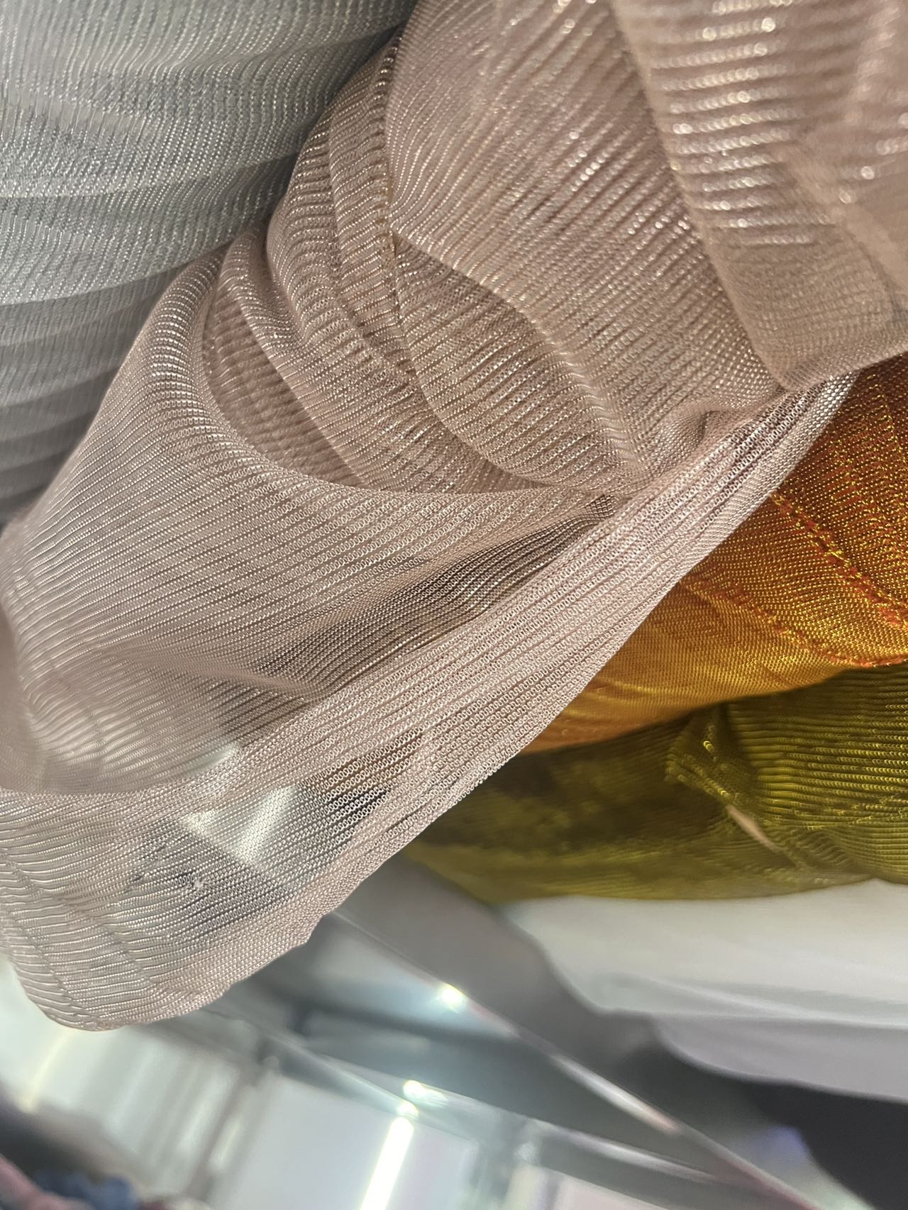 Chainmail Raschel Mesh Knit - Weft Stretch - Rose Gold