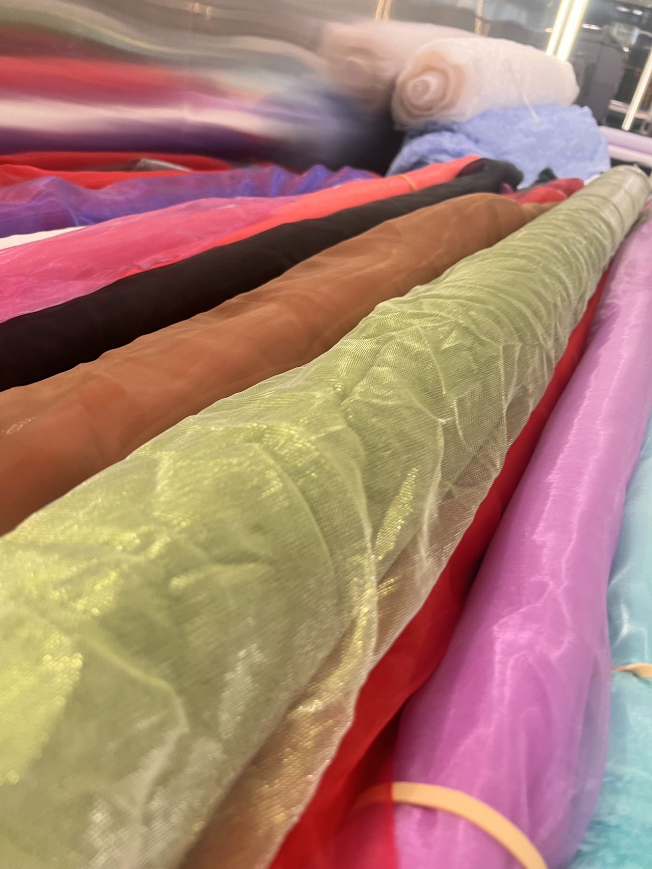 Chainmail Raschel Mesh Knit - Weft Stretch - Pale Green